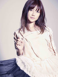 Shimatani Hitomi - generasia